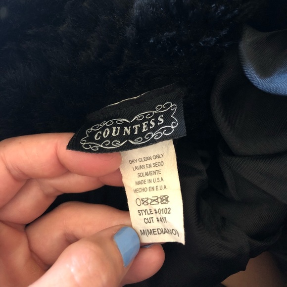 Countess | Jackets & Coats | Countess Black Polyester Fur Jacket Medium ...